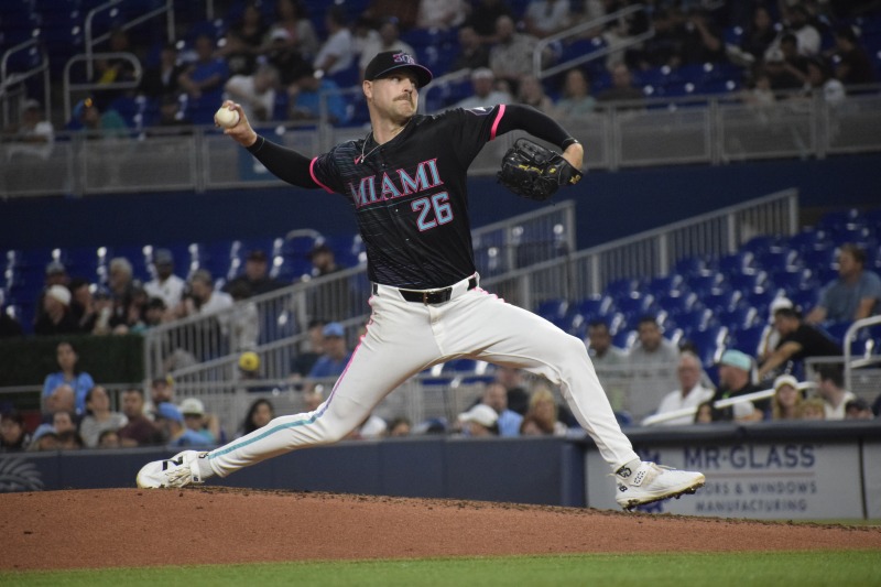 Miami Marlins Seeing Encouraging Signs From Janson Junk – Five Reasons ...
