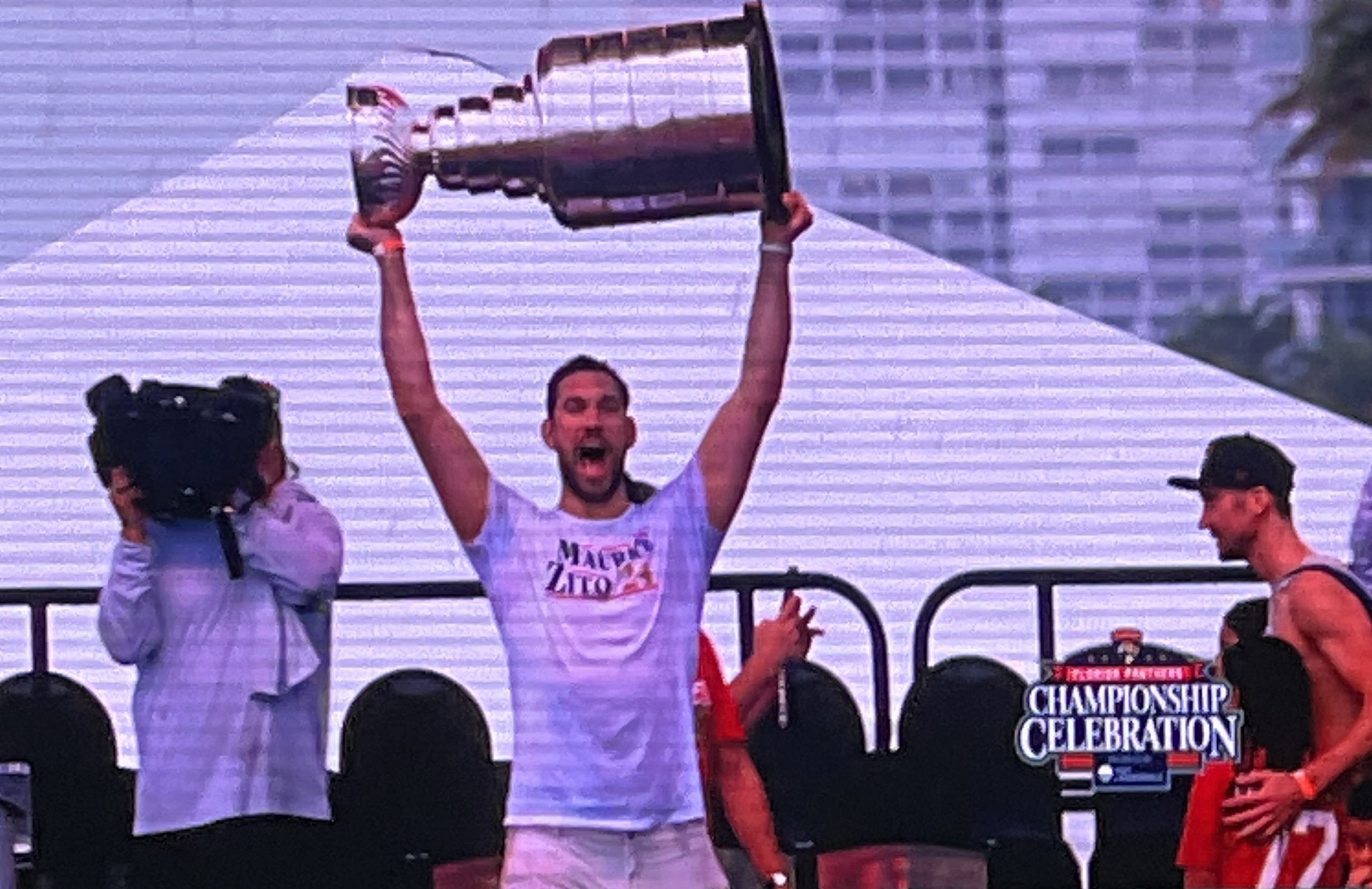 Panthers extend Reinhart, Kulikov, lose Montour, Lomberg as NHL free ...